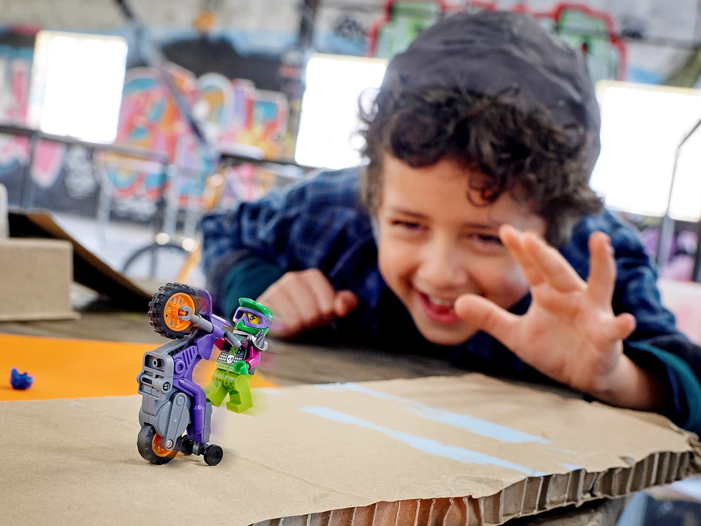 LEGO® Wheelie Stunt Bike | Mall of America®