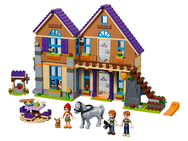 LEGO® Mia's House at Mall of America® in Bloomington, MN