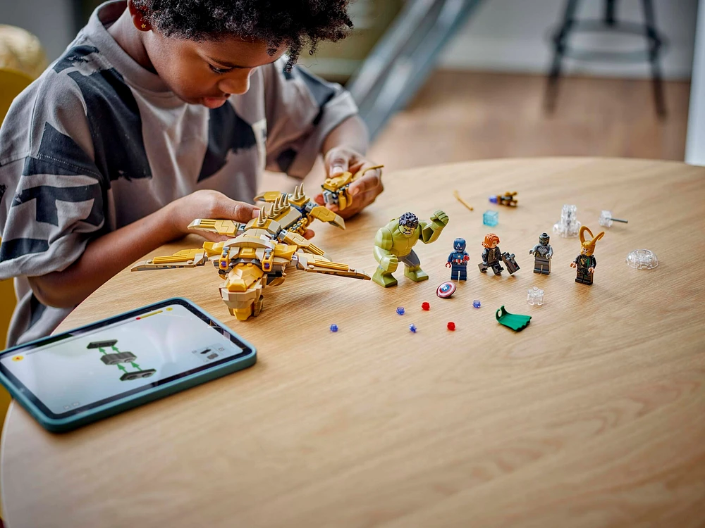 LEGO® The Avengers vs. The Leviathan | Mall of America®