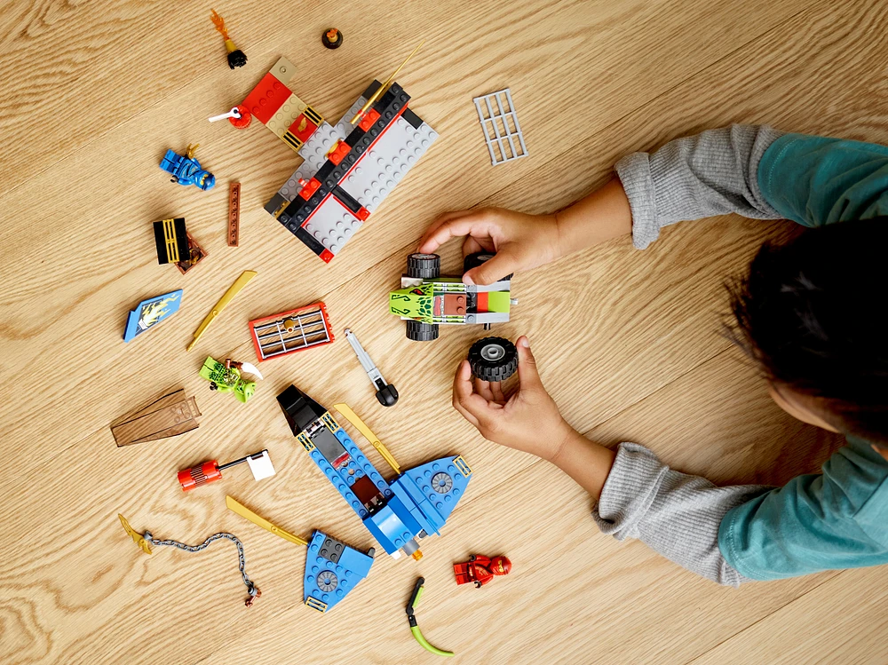 LEGO® Storm Fighter Battle | Mall of America®
