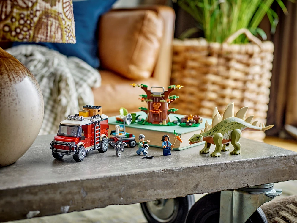 LEGO® Dinosaur Missions: Stegosaurus Discovery | Mall of America®