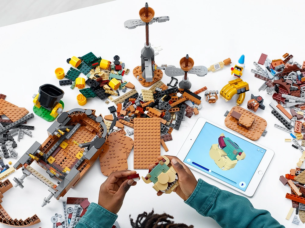 LEGO® Bowser’s Airship Expansion Set | Mall of America®