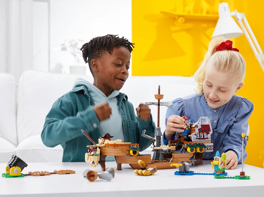 LEGO® Bowser’s Airship Expansion Set | Mall of America®