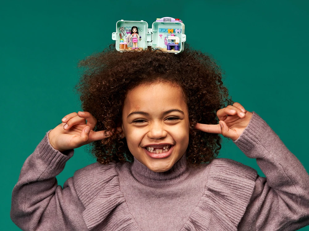LEGO® Emma's Fashion Cube | Mall of America®