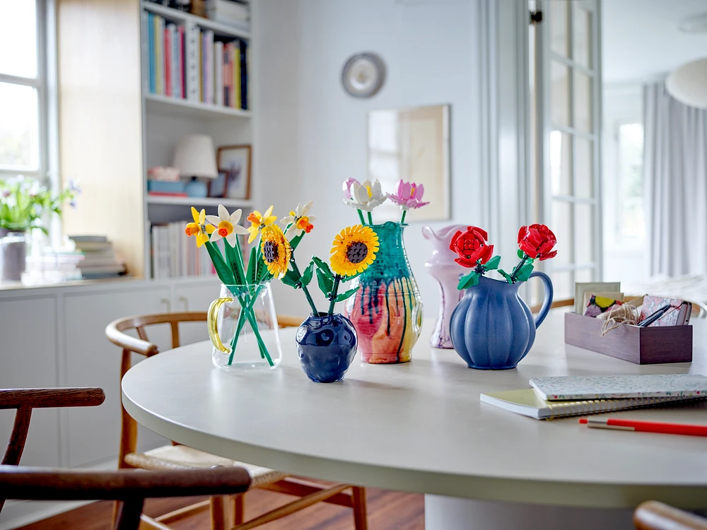 LEGO® Lotus Flowers | Mall of America®