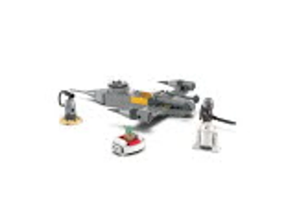 LEGO® Mando and Grogu's N-1 Starfighter™ at Mall of America® in ...