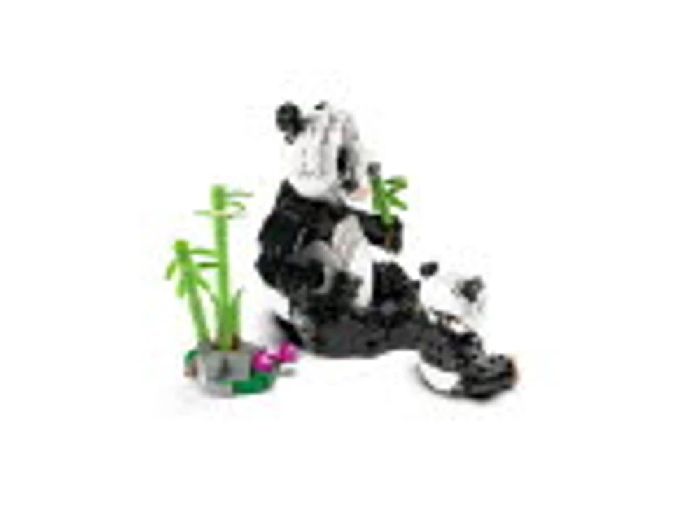 LEGO® Wild Animals: Panda Family | Mall of America®