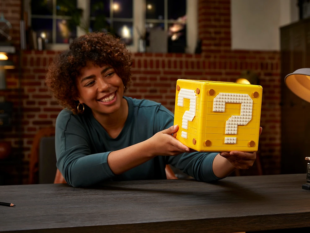 LEGO® Super Mario 64™ Question Mark Block | Mall of America®