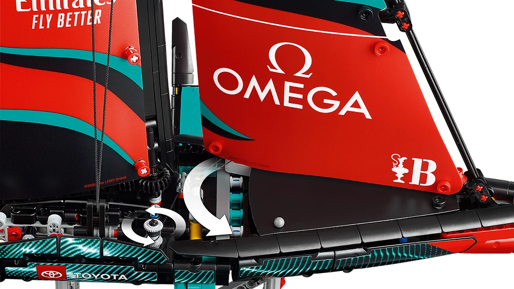LEGO® Emirates Team New Zealand AC75 Yacht | Mall of America®