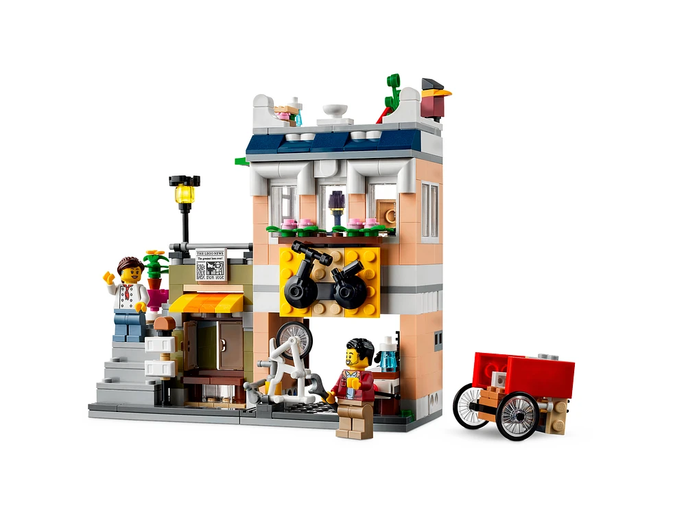 LEGO® Downtown Noodle Shop | Mall of America®