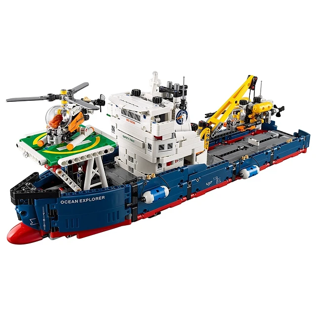 Ocean Lego Sets | Mall of America®