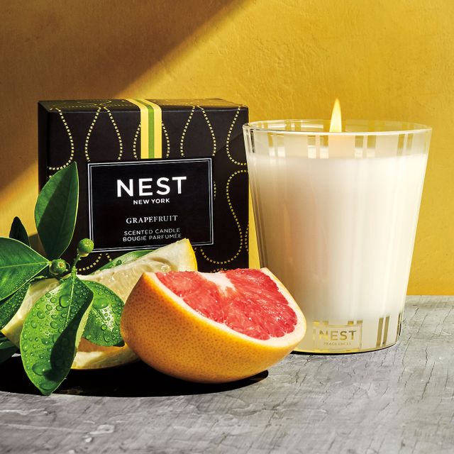NEST New York Grapefruit Candle | Mall of America®
