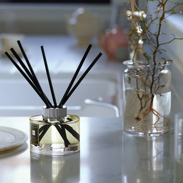 Jo Malone London Lime Basil & Mandarin Scent Surround™ Diffuser at Mall of America® in ...
