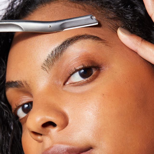 SEPHORA COLLECTION Metal Facial Razor | Mall of America®