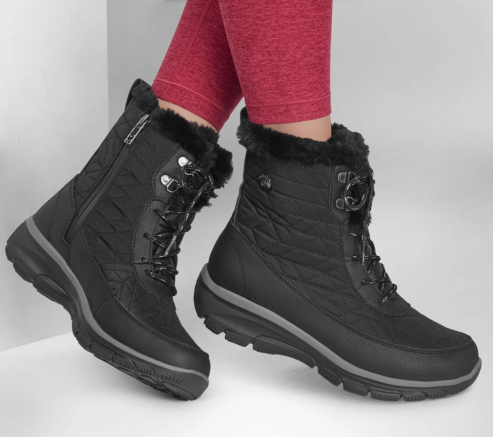 Skechers Waterproof Relaxed Fit: Easy Going - Frostine | Mall of America®