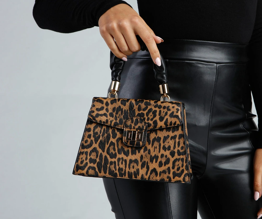 Windsor So Fab Leopard Print Purse | Hamilton Place